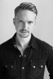 Roderick Hill Movie Trailers List | Movie-List.com