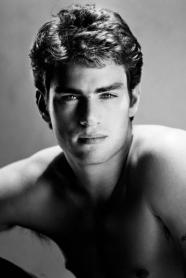 Rodney Movie Trailers List | Movie-List.com